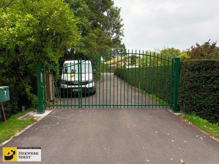 Zoekt u een Strakke Sierpoort? | Hekwerk Soest B.V.