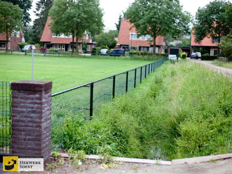 Gaashekwerk met bovenbuis kopen? - Hekwerk Soest B.V.